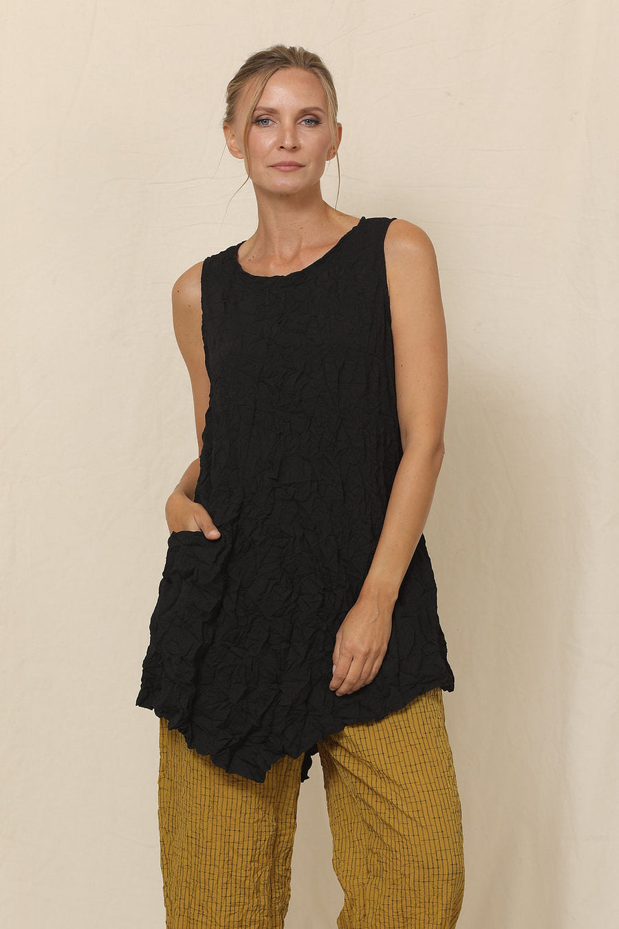 Chalet Women's Clothing, Chalet Pants, Dresses, Jackets – Absolutely ...